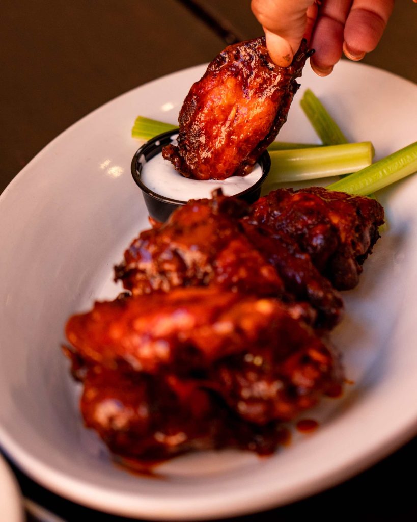 Doc Crows Southern Smokehouse & Raw Bar - Louisville Wing Week